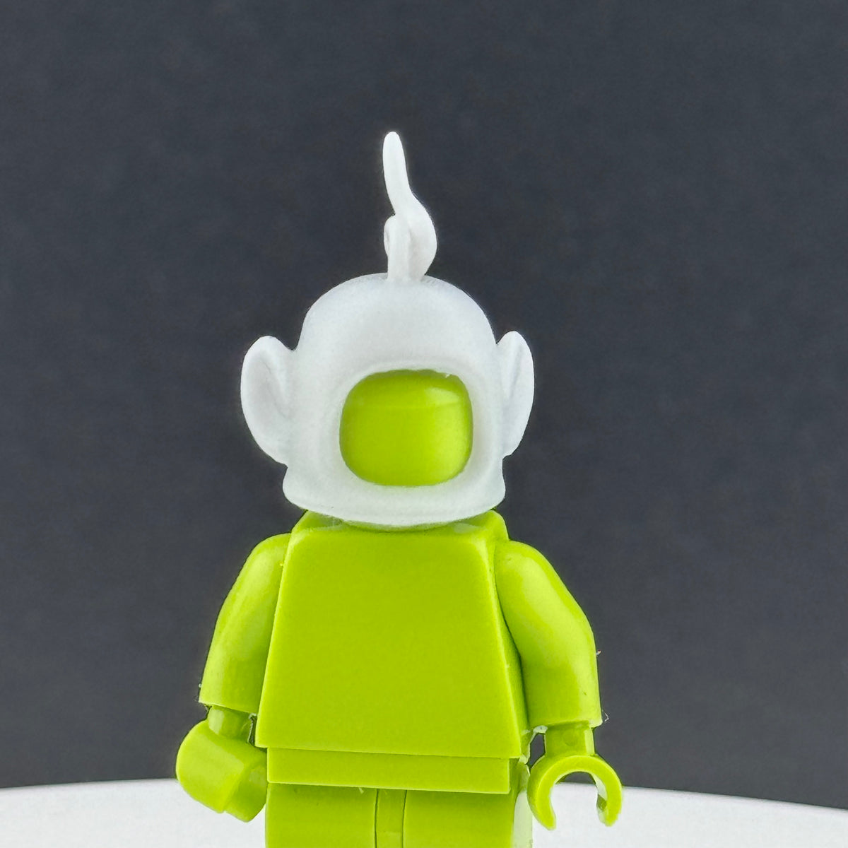 Calypso Customs Custom Teletubbies: Lala Helmet